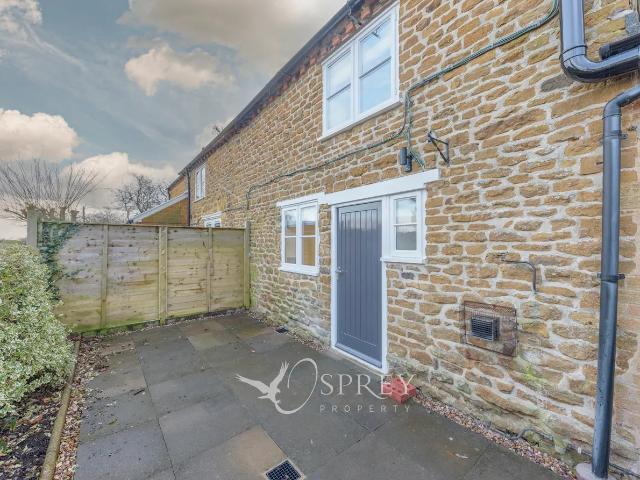 House at Main Street, Harborough