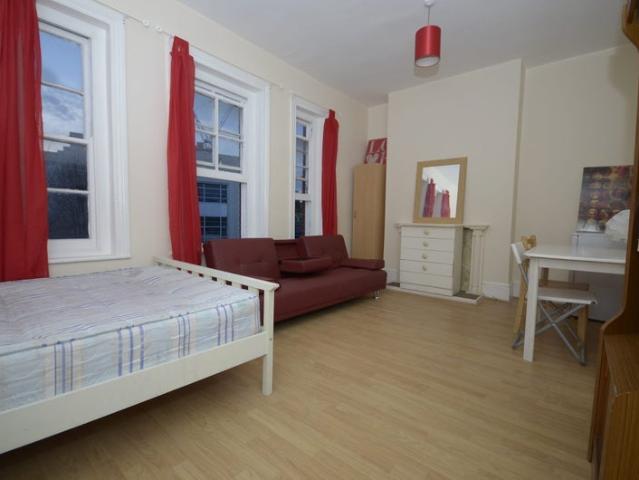 House at Mare Street, Greater London