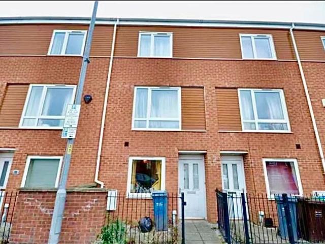 House at Markfield Avenue, Manchester