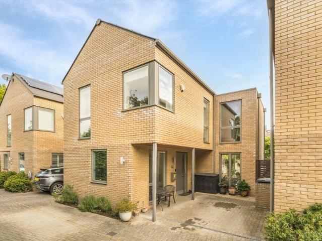 House at Marnock Road, Greater London