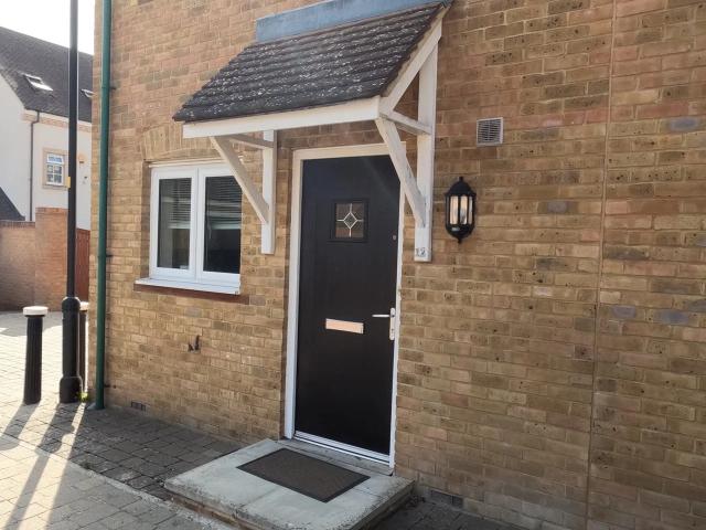 House at Mattocks Path, Swindon