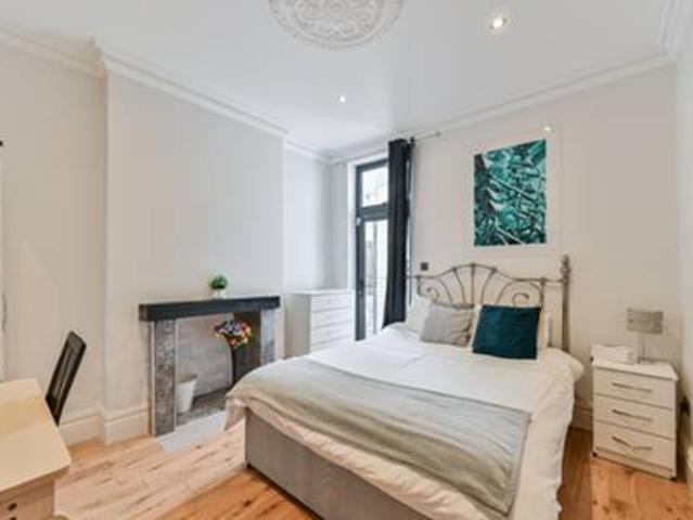 House at Maytree Walk, Greater London