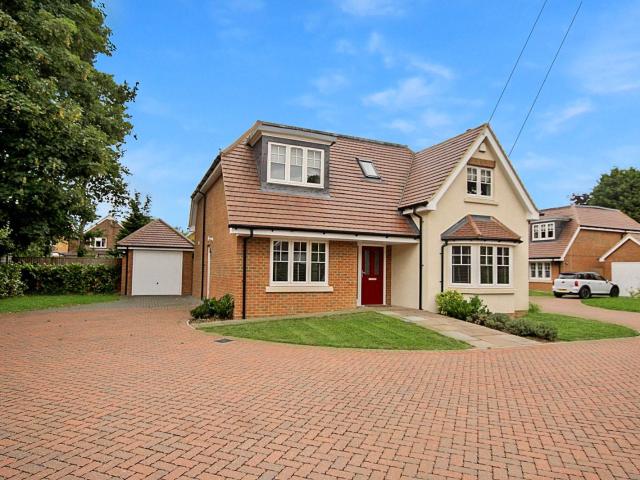 House at Mayfield Avenue, Borough of Runnymede