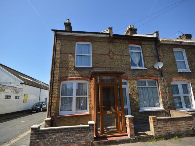 House at Mead Road, Gravesham