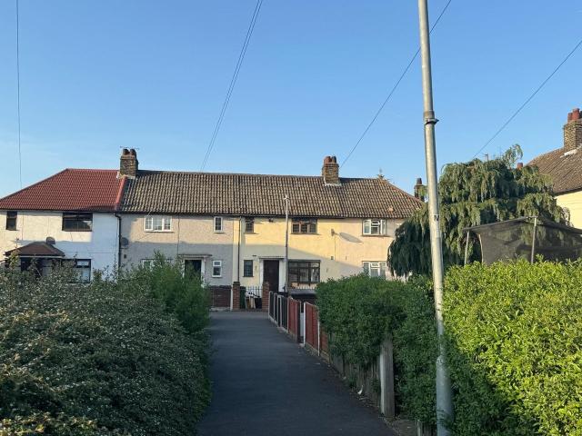 House at Meadow Road, Greater London