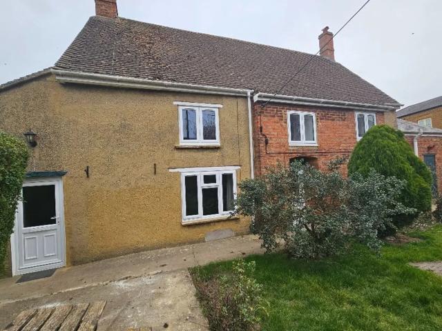 House at Meads Farm Lane, Cherwell District