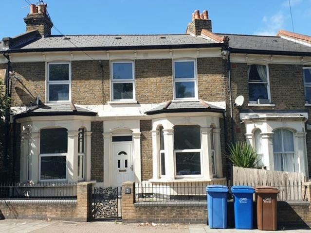 House at Meeting House Lane, Greater London