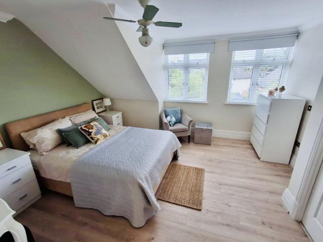 Room at Melliss Avenue, Greater London