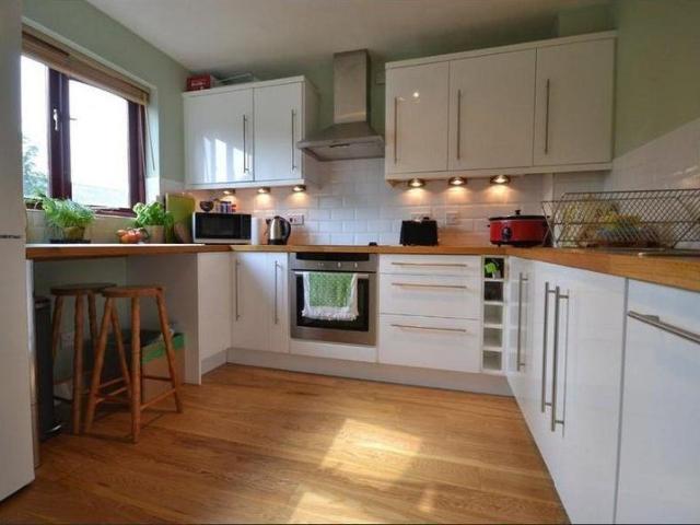 House at Mervinian Close, Cardiff