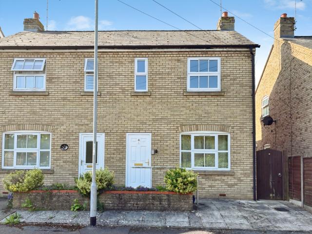 House at Mews Close, Huntingdonshire