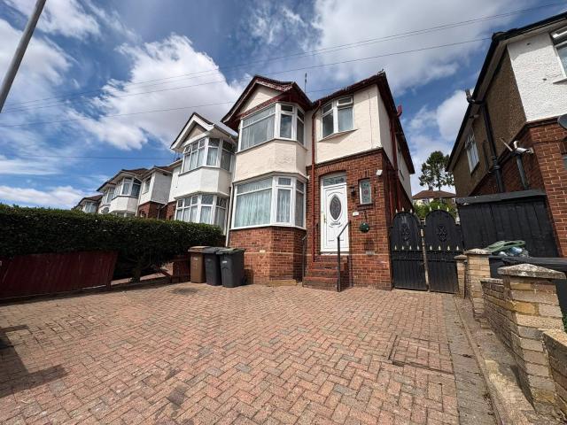 House at Meyrick Avenue, Luton