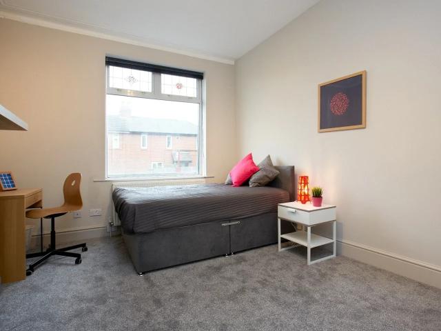 Room at Middleton Road, Leeds