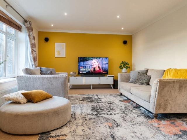 House at Middlebrook Road, High Wycombe
