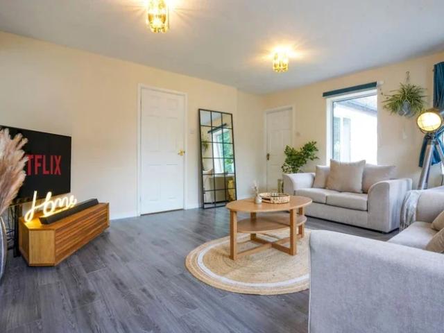 House at Millbrook Close, Northampton