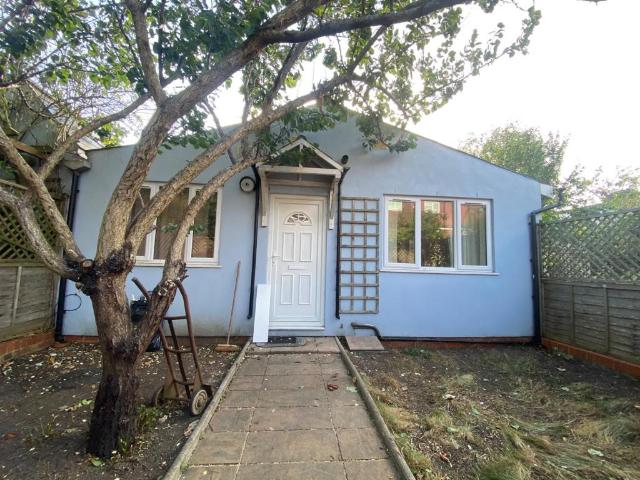 House at Montagu Gardens, London