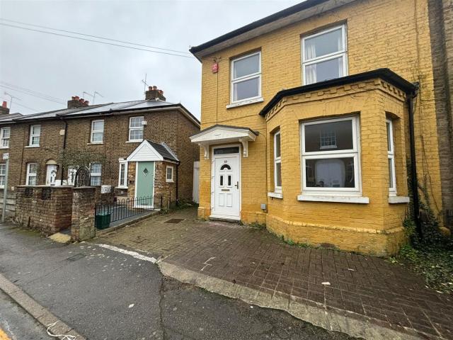 House at Montague Road, Greater London