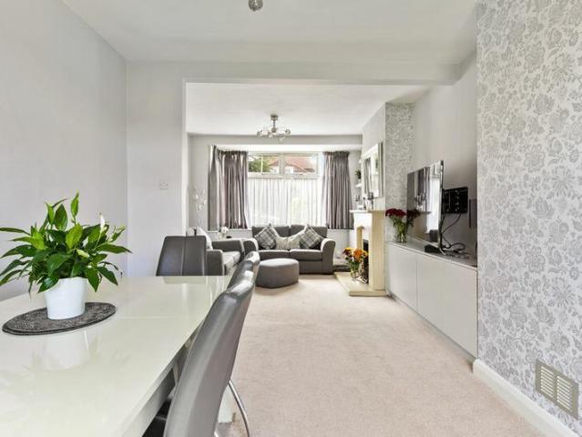 House at Molesey Drive, Greater London