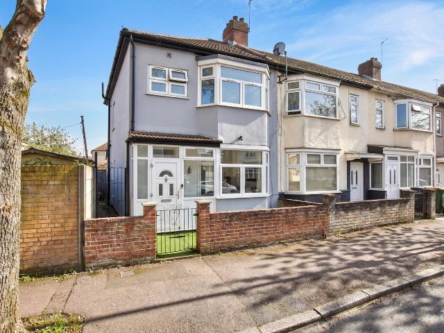 House at Mortlake Road, Greater London