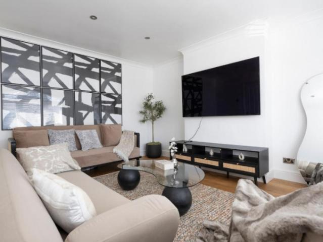 House at Moray Close, Greater London