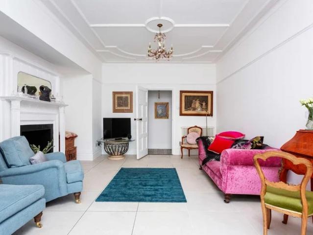 Apartment at Mount Ararat Road, Greater London