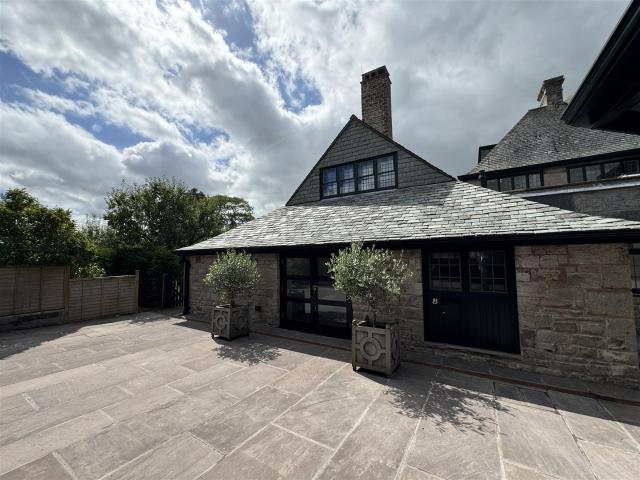 House at Mounton Road, Chepstow