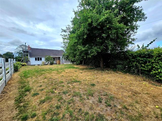 House at MLT, Three Cocks