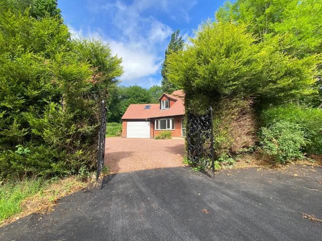 House at Munches Lane, Bromsgrove