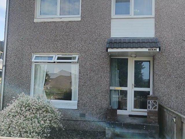House at Muirfield Drive, Leslie