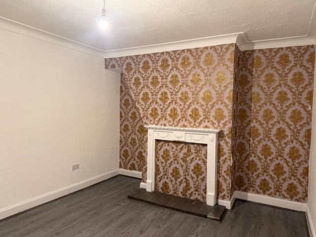 House at Nancroft Terrace, Leeds