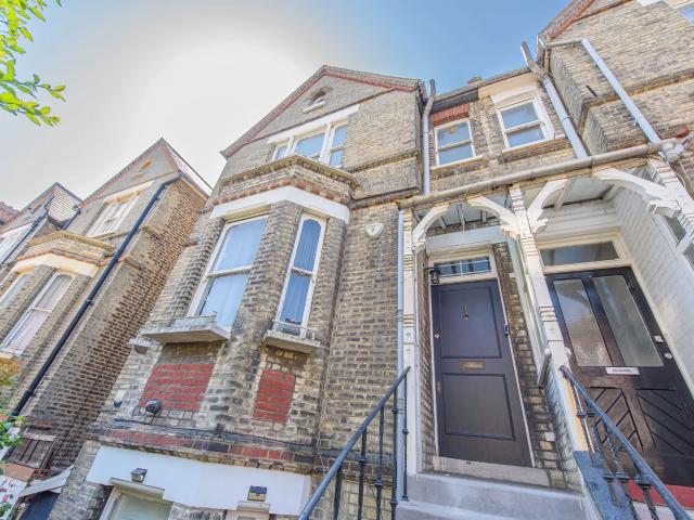 House at Narcissus Road, Greater London
