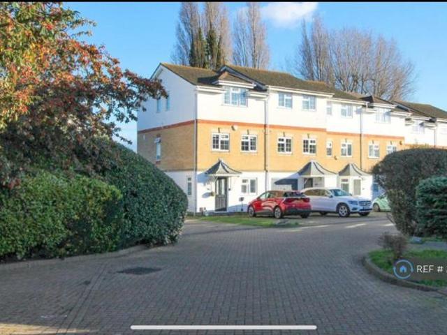 House at Nash Close, Greater London