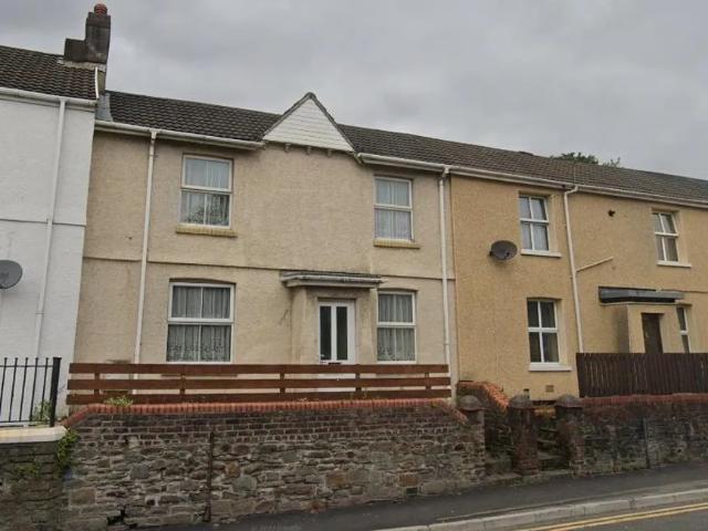 House at Neath Road, Swansea