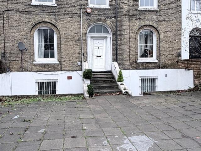 House at New Cross Road, Greater London