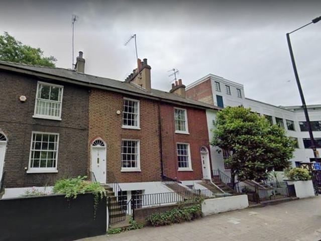House at New King's Road, Greater London