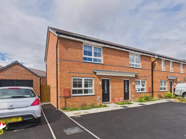 House at New Orchard Avenue, Gloucester