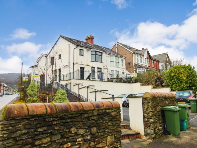 House at New Park Terrace, Pontypridd