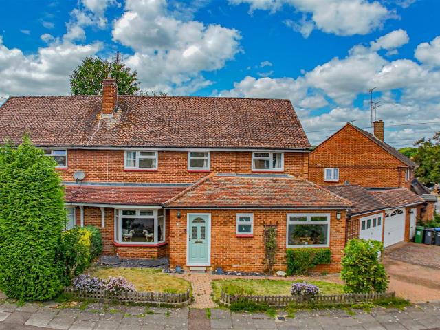 House at New Park Drive, Dacorum