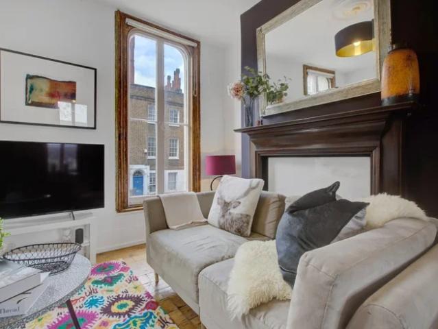 House at New Road, Greater London