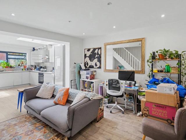 House at Newington Green Road, Greater London