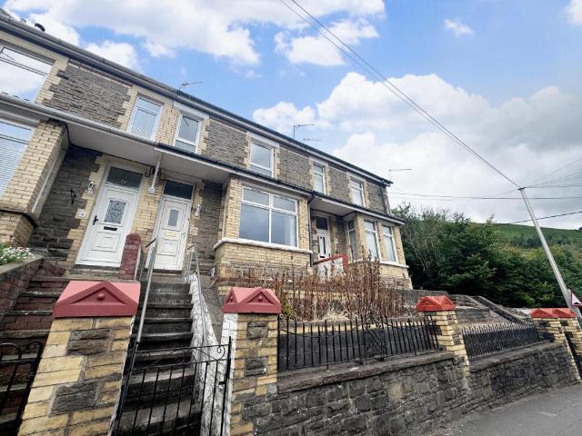 House at Nine Mile Point Road, Ynysddu