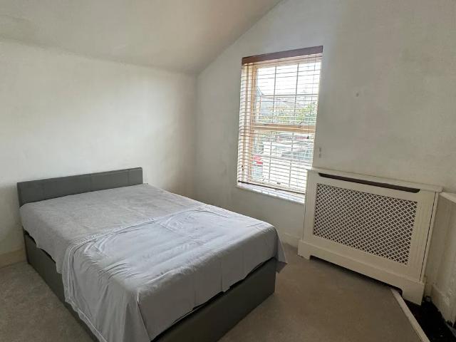 House at North Worple Way, Greater London