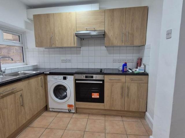 House at North Circular Road, Greater London