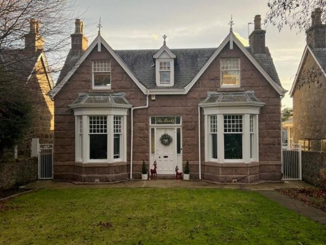 House at North Deeside Road, Aberdeen City