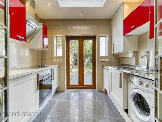 House at Norbury Crescent, Greater London