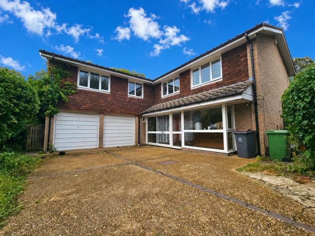 House at Norlands Crescent, Greater London