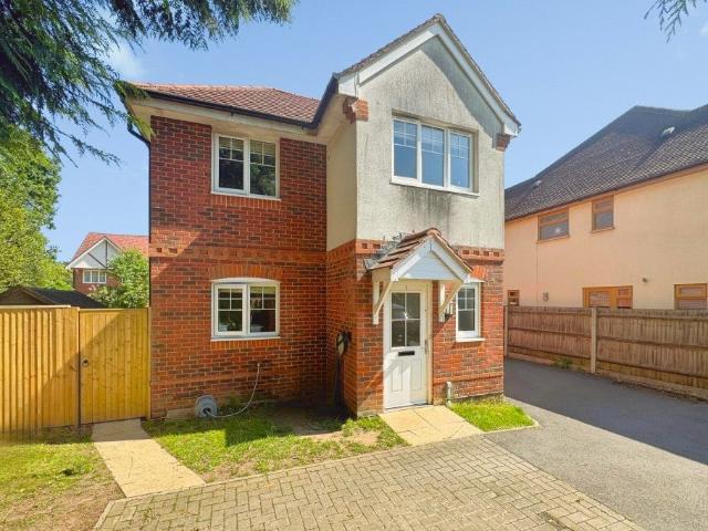 House at Norreys Avenue, Wokingham
