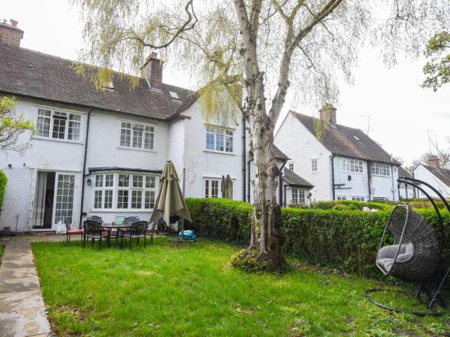 House at Oakwood Road, Greater London