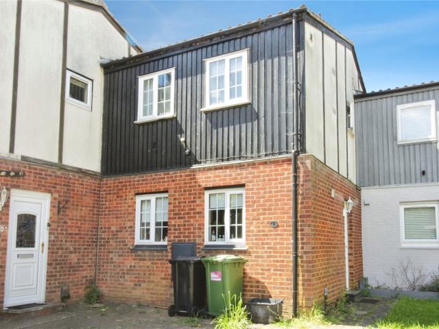 House at Oakdene Road, Basildon