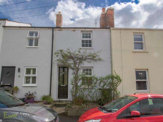 House at Oakland Street, Cheltenham
