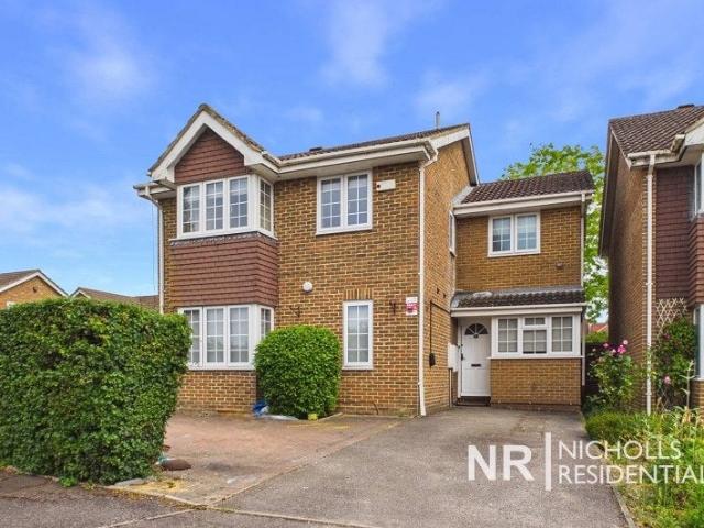 House at Oaklands Close, Greater London